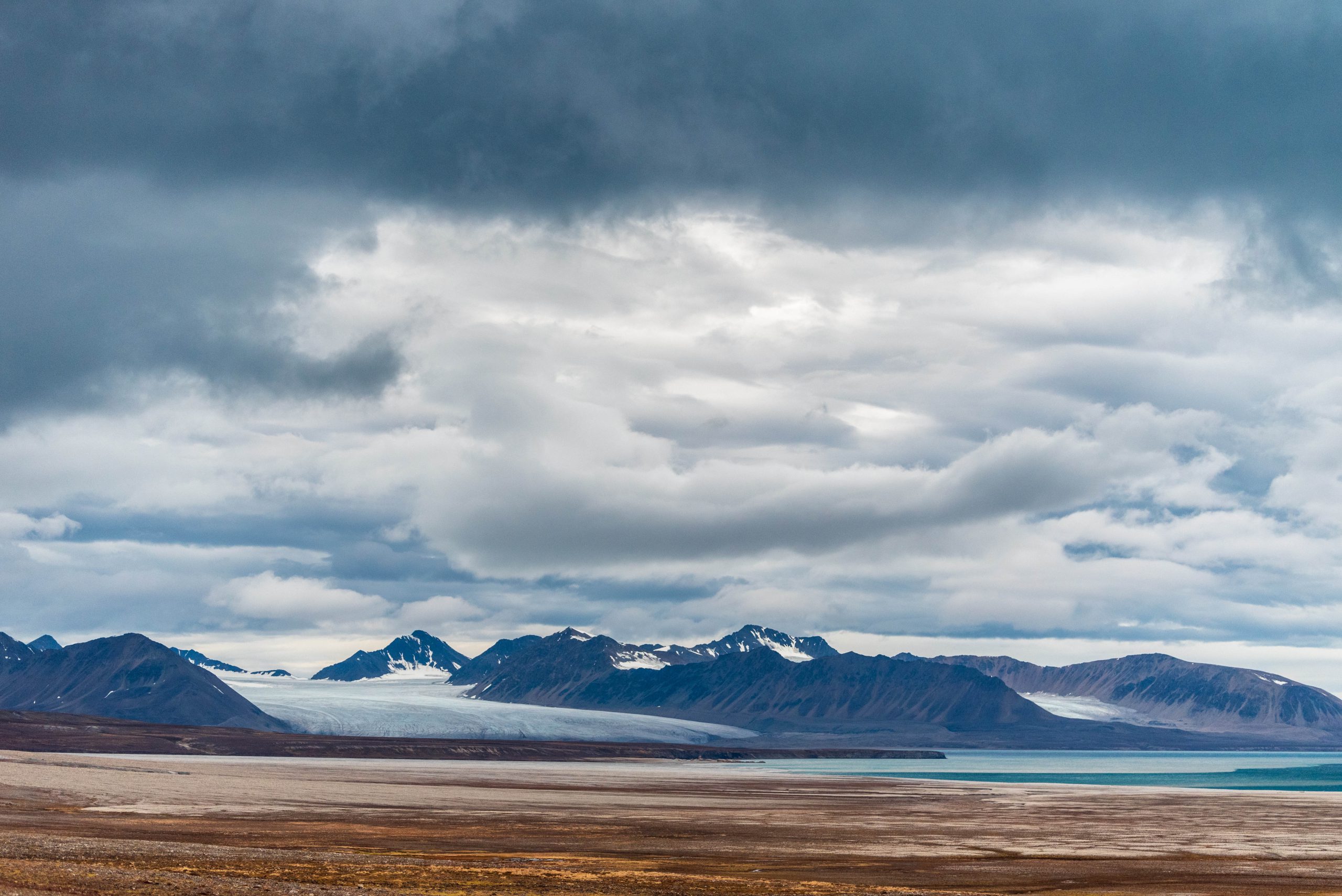 Hearts in the Ice: Weather and Climate | Canadian Geographic