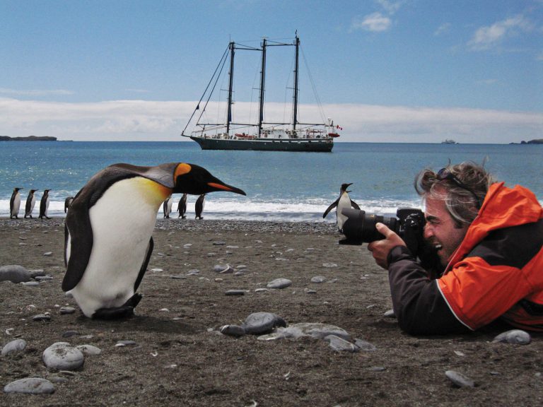 Canada’s 90 Greatest Explorers: Crucial communication | Canadian Geographic